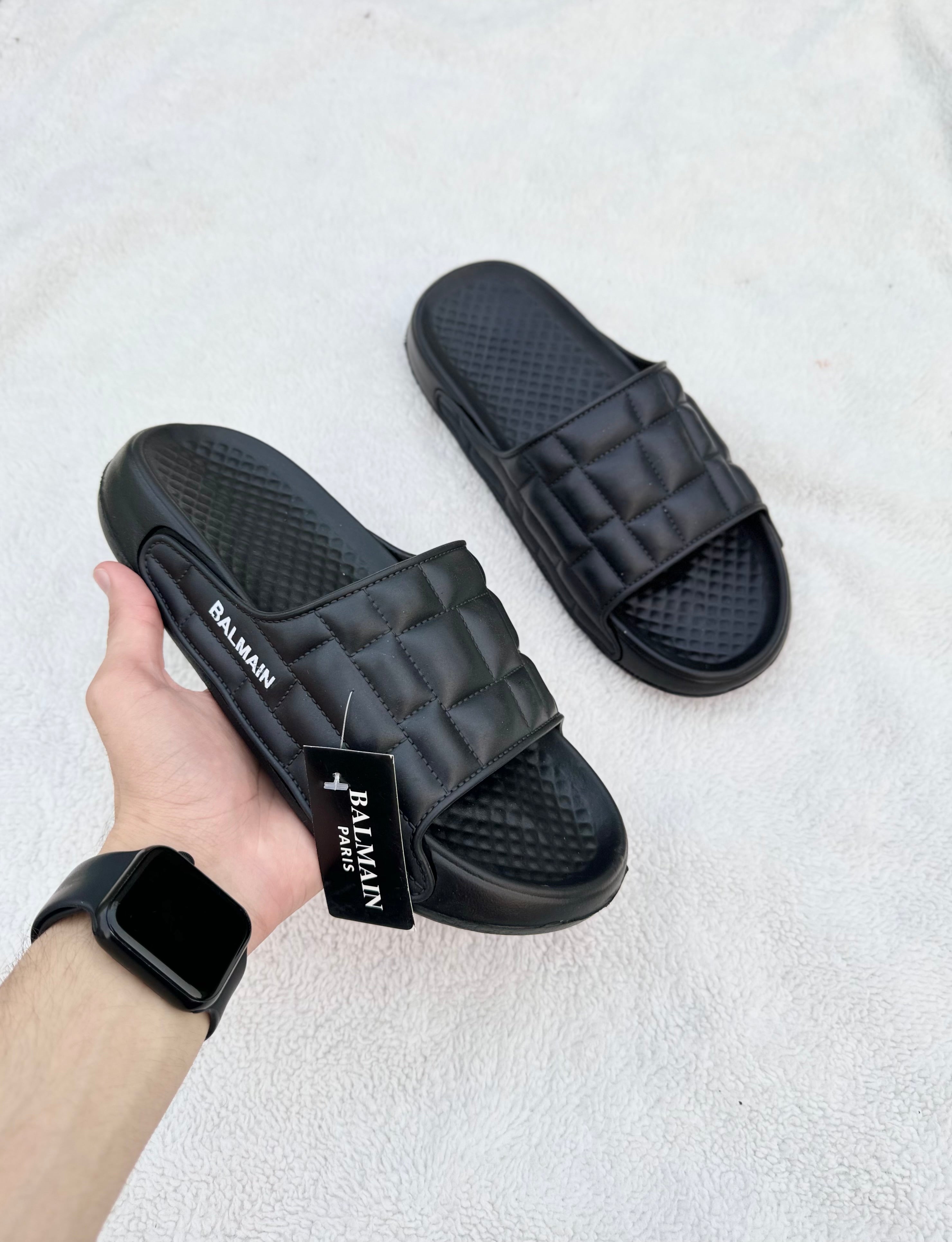 Slippers – Denaro.pk